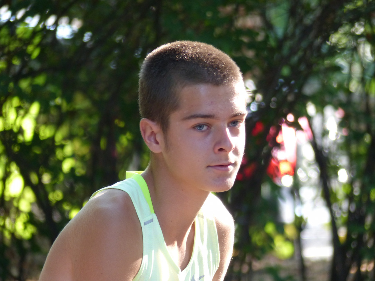 Мартин Чекански с още една шампионска титла: №1 е на 3000 метра гладко ...