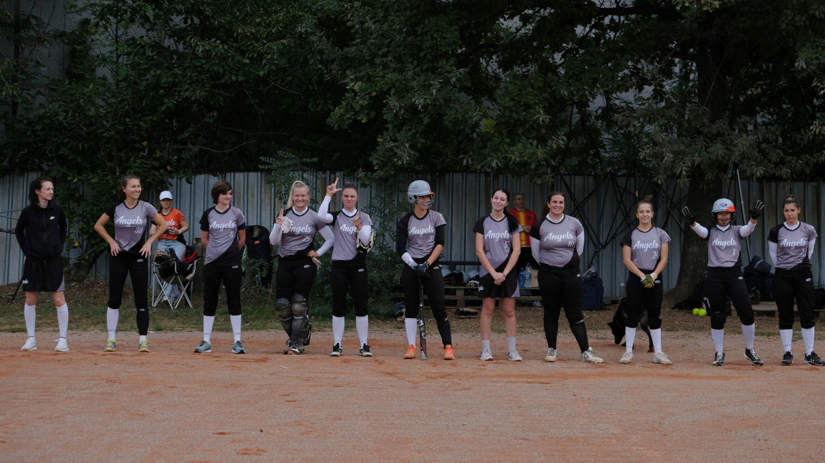 Софтболистките от Дупница станаха шампион на България - Largoto.bg ...