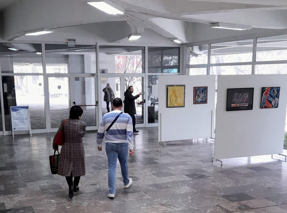 В Пловдив откриха изложба на големия дупничанин и художник Андрей Севдин - Largoto.bg - Онлайн ...